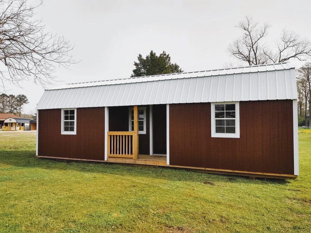 Center Lofted Cabin - Strongman Structures LLC